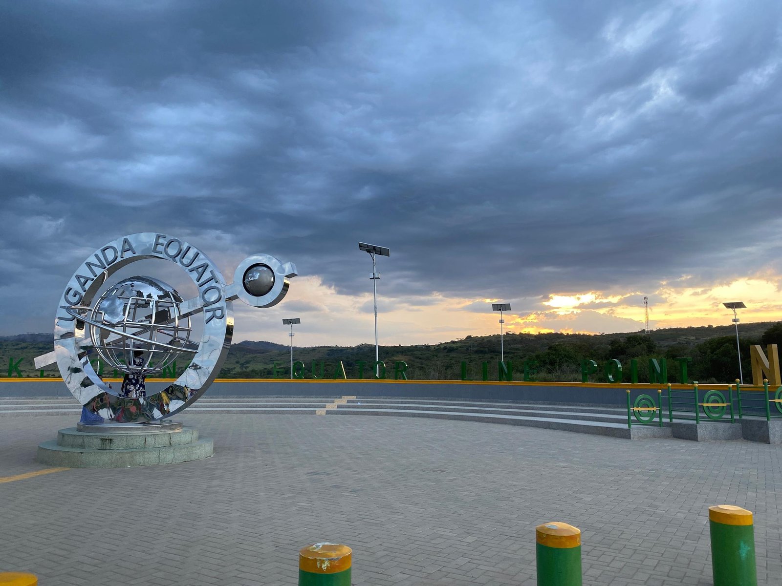 The Equator Experience - Travad Tours